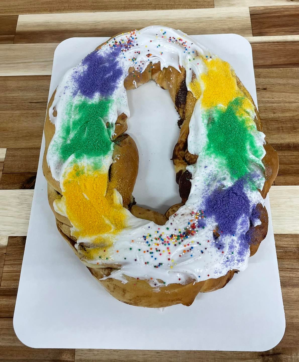 Traditional King Cake | Jay's Bakery